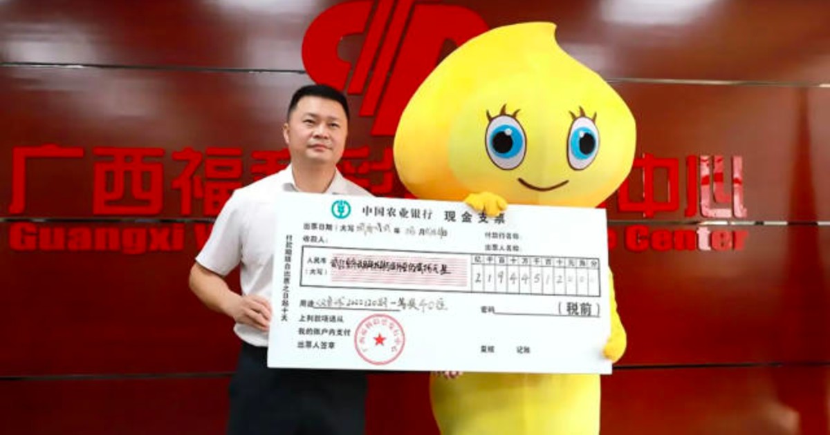 Ganha 30 milhões de euros na lotaria, mas não diz nada a mulher e filho