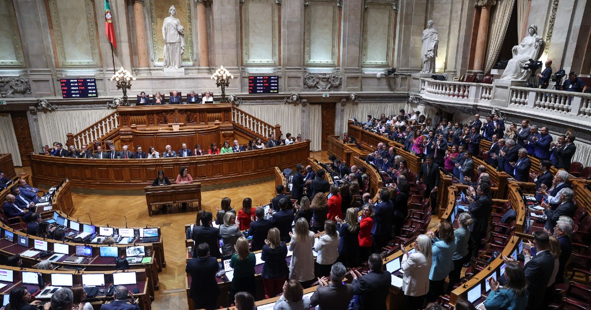 Parlamento regressa às votações para OE2024